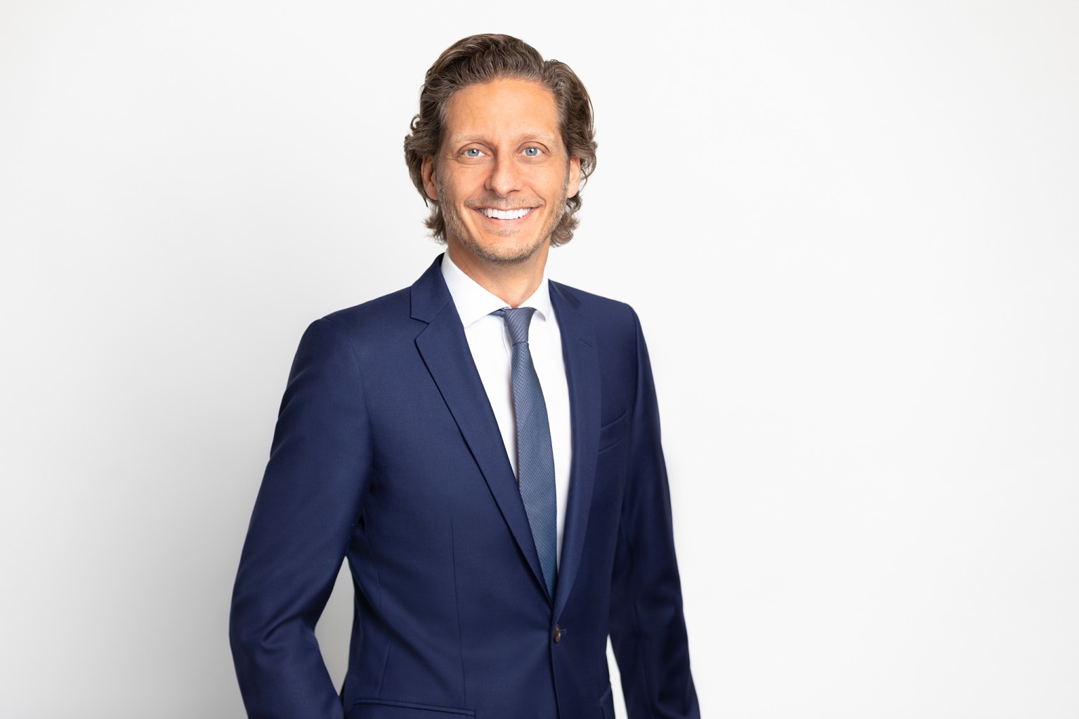 Dr. Karsten Kinast, LL.M.